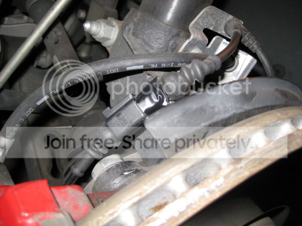 Need part number for brake pad wear sensor connector | VW Vortex ...